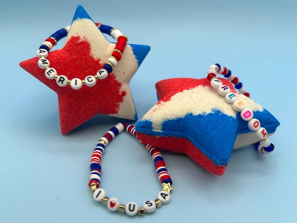 America Star Bath Bomb with Toy Bracelet Inside