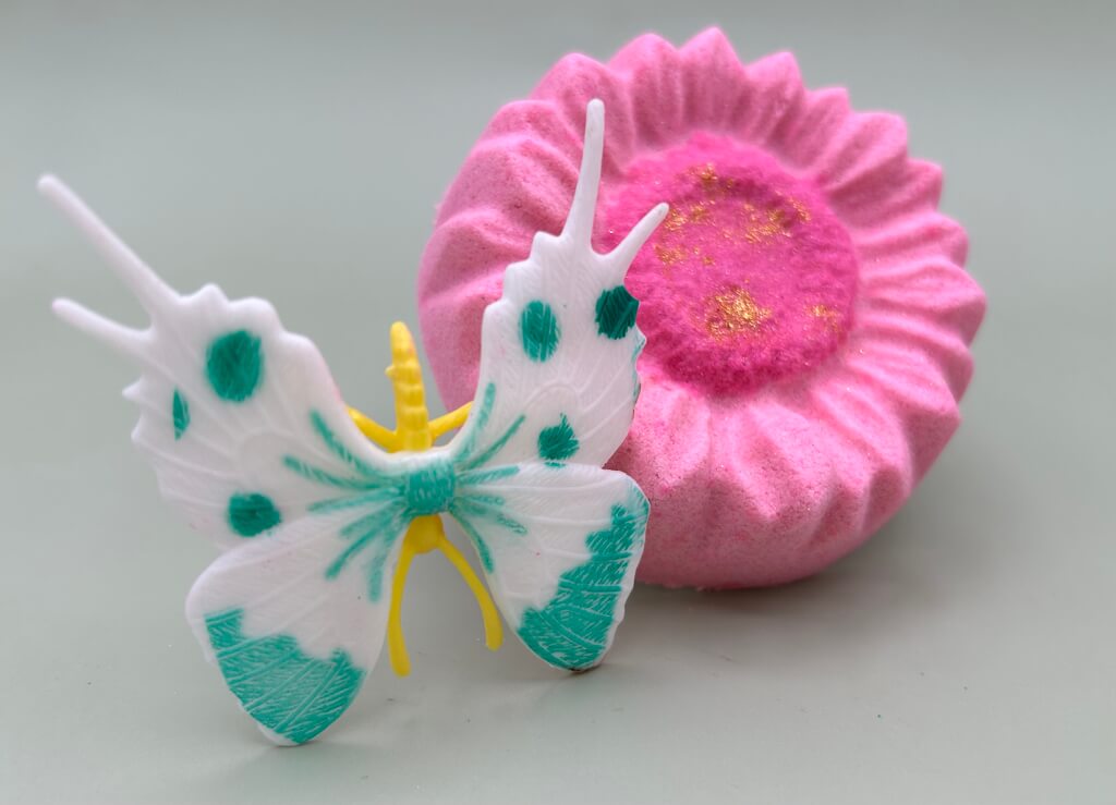 Spring Flower Kids Bath Bomb with Butterfly Toy Inside