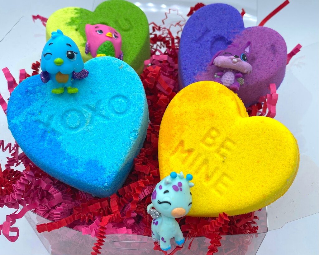 Kids Bath Bombs with Toys Inside - Berwyn Betty's