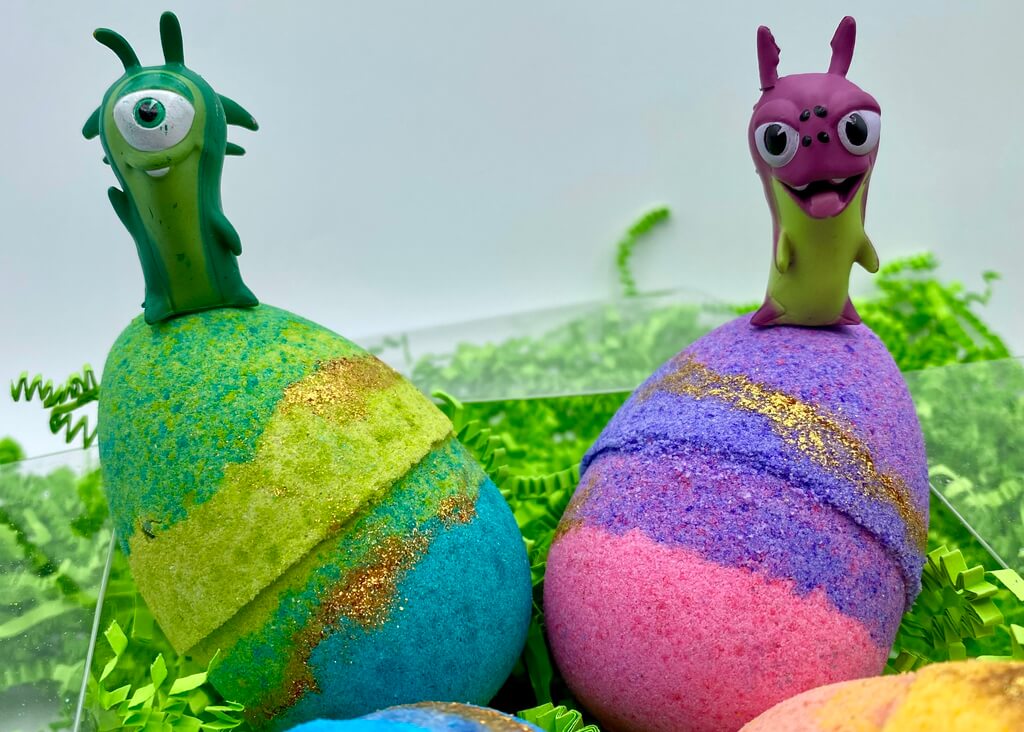 Silly Slug Egg Kids Bath Bomb Gift Box - 4 ct