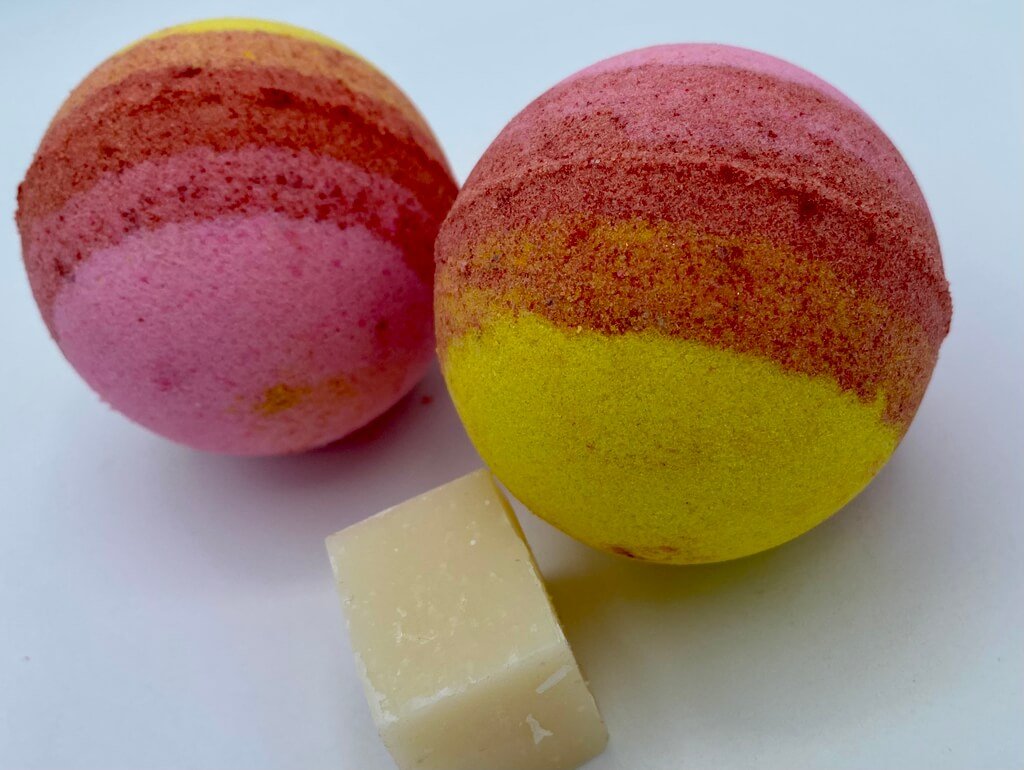 Tulip Bath Bombs with Handmade Soap Inside - 2 ct